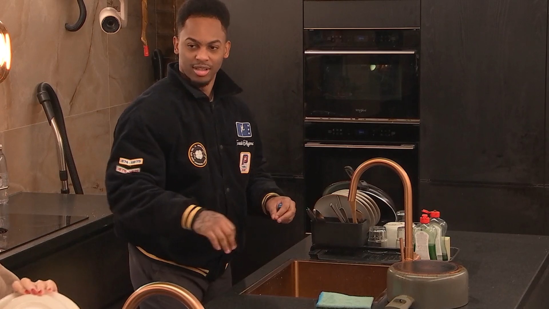 Jerwien verlaat De Bondgenoten vanwege gezondheidsproblemen